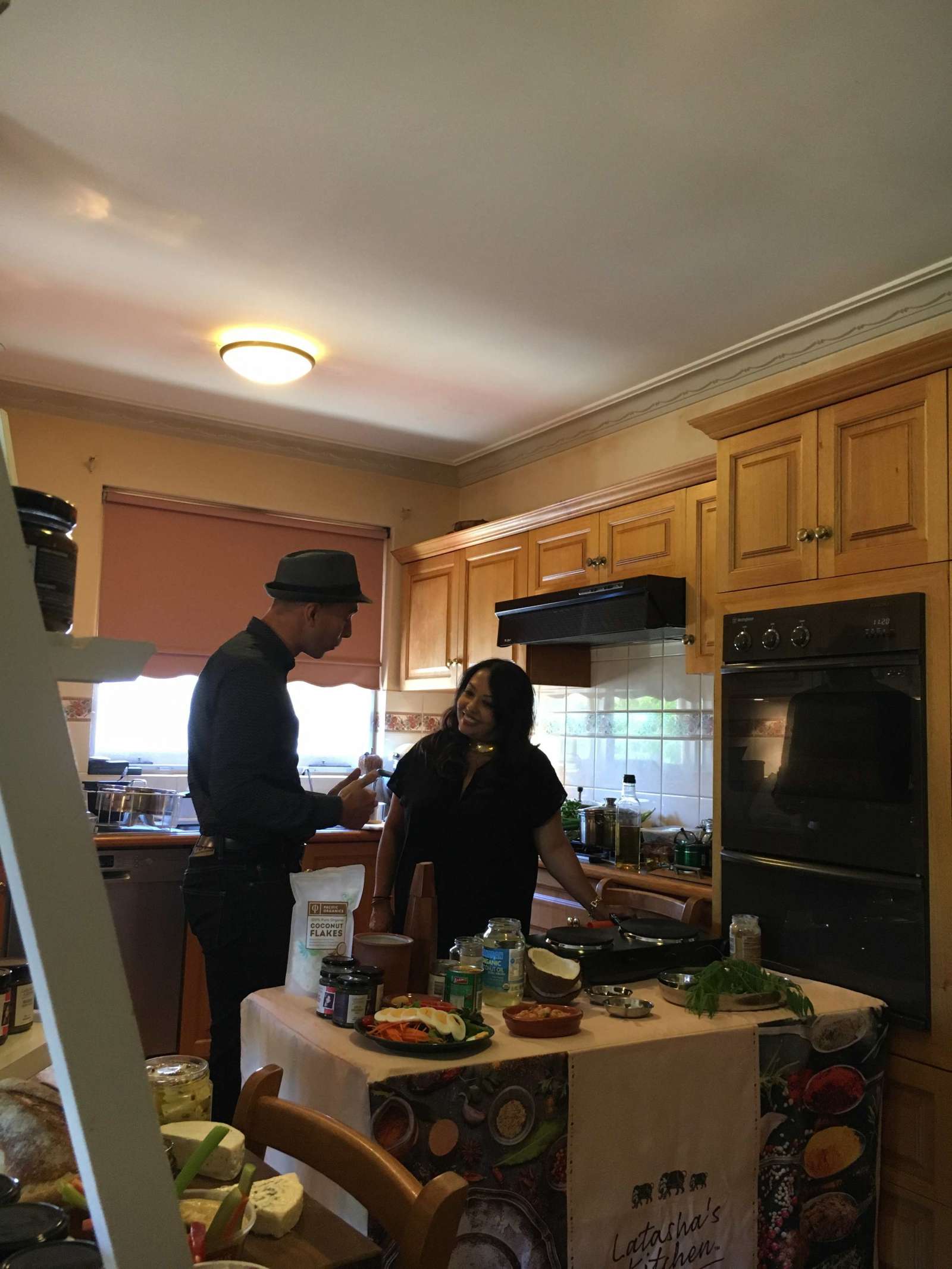 Video: Cooking and chatting in my kitchen with Courtney Waller ...